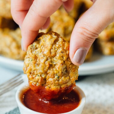 Easiest Three Ingredient Chicken Nuggets - Shake 'n Bake Nuggets