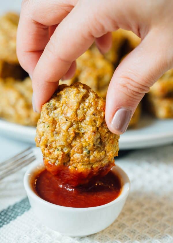 Easiest Three Ingredient Chicken Nuggets - Shake 'n Bake Nuggets