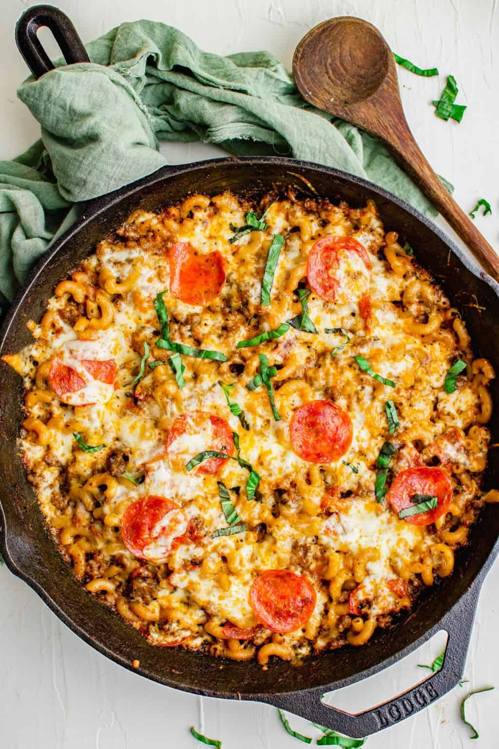 Spicy Pizza Pasta - Skillet Pizza-Inspired Pasta Recipe